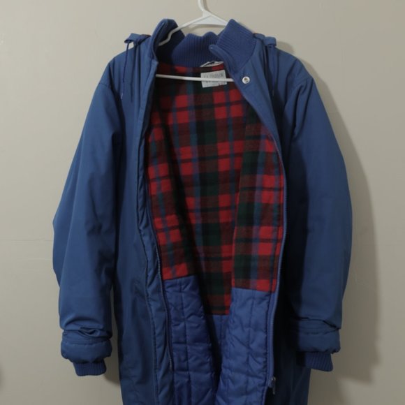 Windsor Bay | Jackets & Coats | Vintage Windsor Bay Winter Coat Blue ...